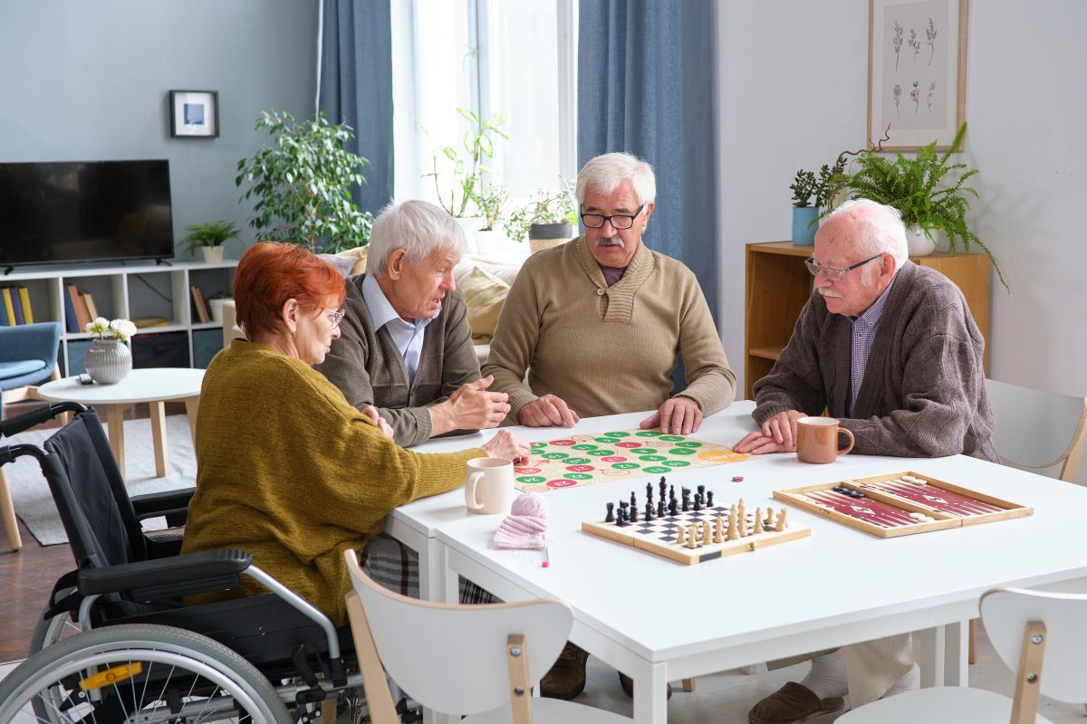 Dementia-Friendly Activities and Memory Cafes - Warner Hospital